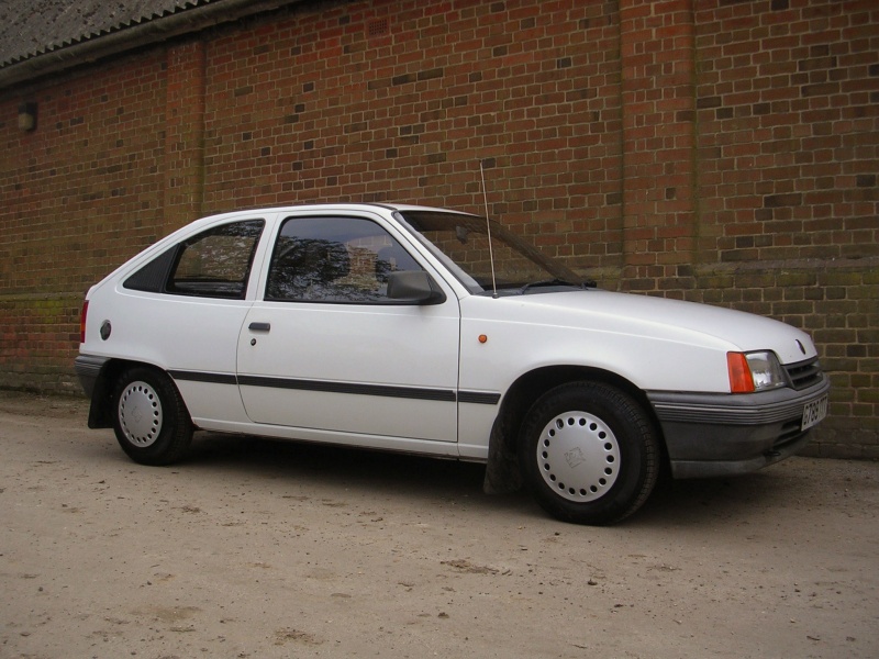 1990 Astra Merit 1.6 auto, white - Astra MK2 Owners Club