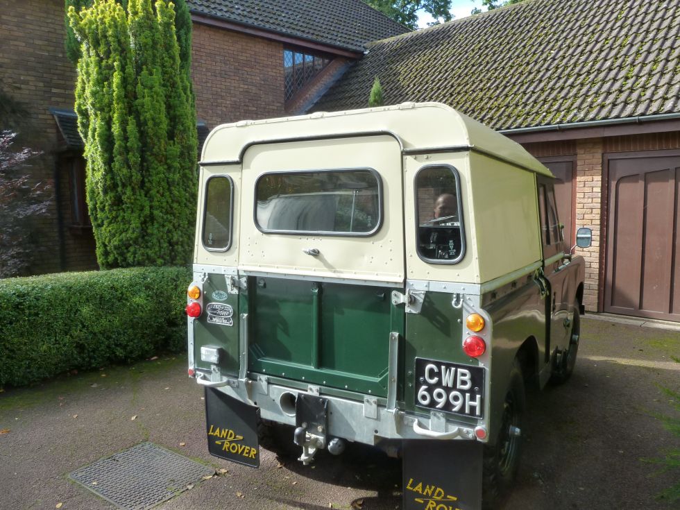 Series III station wagon: question about rear door | Land Rover UK Forums